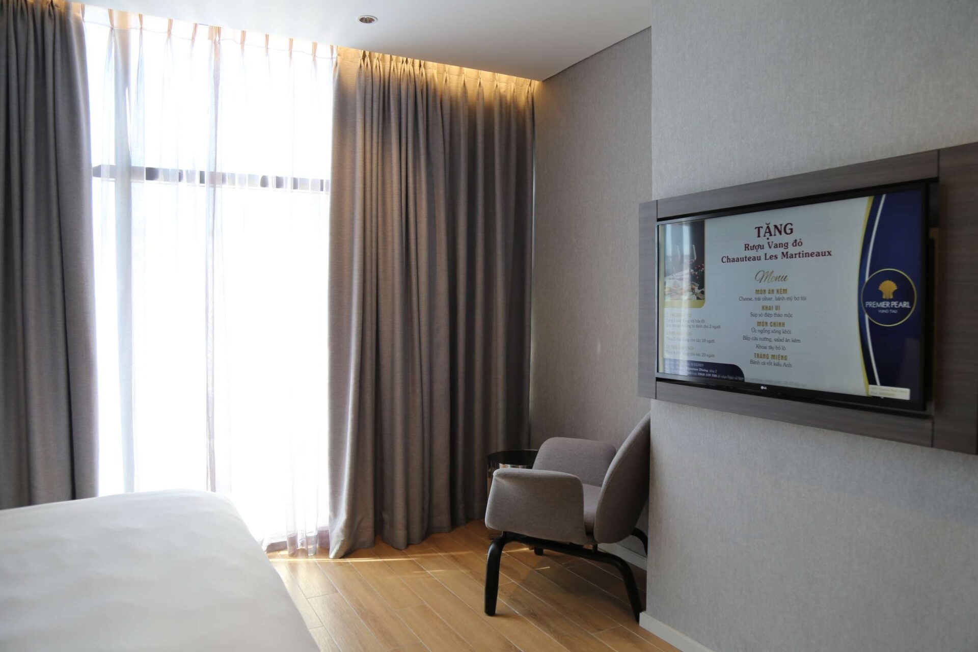 Classic Double City View - Khách sạn Premier Pearl Vũng Tàu - Beyond a ...